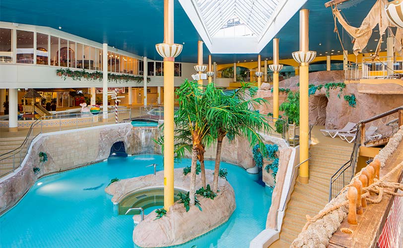 Äventyrsbad Hotell Holiday Club Caribia - Åbo | Viking Line